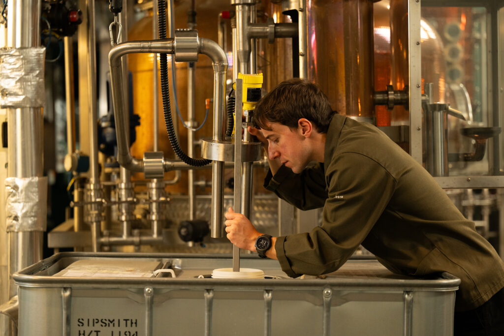 How is Gin Made? Inside The Distillation Process | Sipsmith Gin